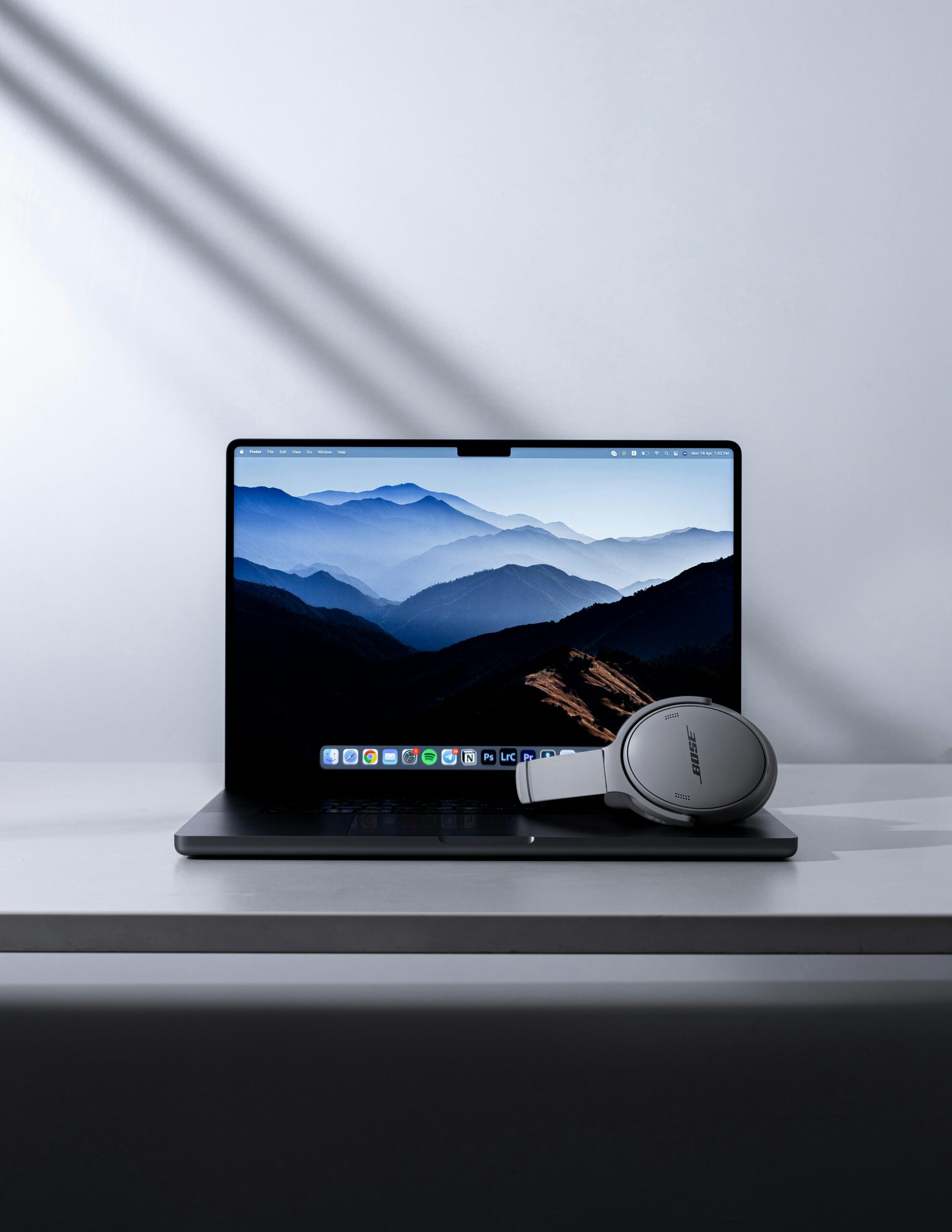How AI-Powered Laptops Are Redefining Productivity In 2025 ...